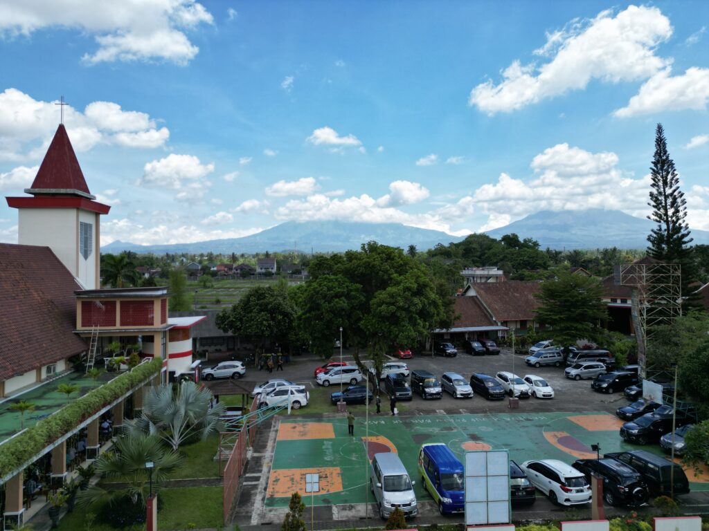 Galeri – SMA Pangudi Luhur Van Lith Berasrama Muntilan